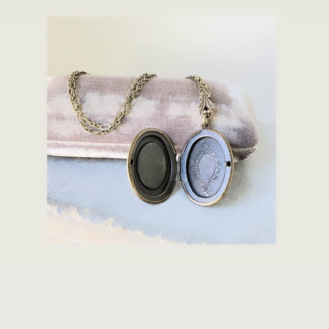 Vintage Rose Cameo Locket Necklace – Vintage Button Jewelry By Krista Moss